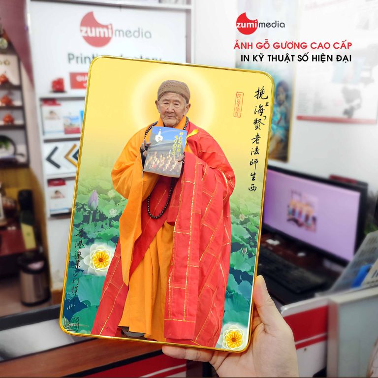 Tranh Hòa Thượng Hải Hiền 1 Tranh Gỗ Gương Cao Cấp Zumi Media Store
